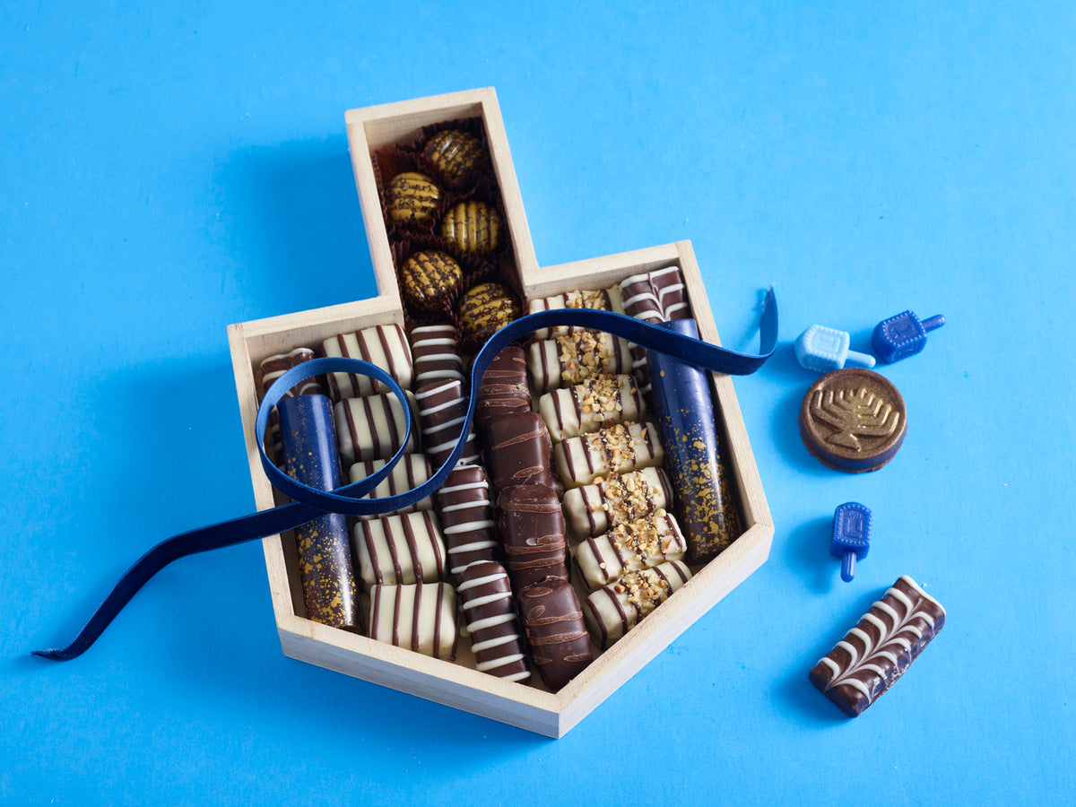 Chanukkah Driedel Chocolate Tray | GiftKosher.com – Gift Kosher